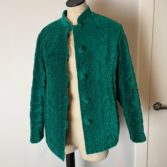 unbranded | Jackets & Coats | Vintage Emerald Green Velvet Blazer ...
